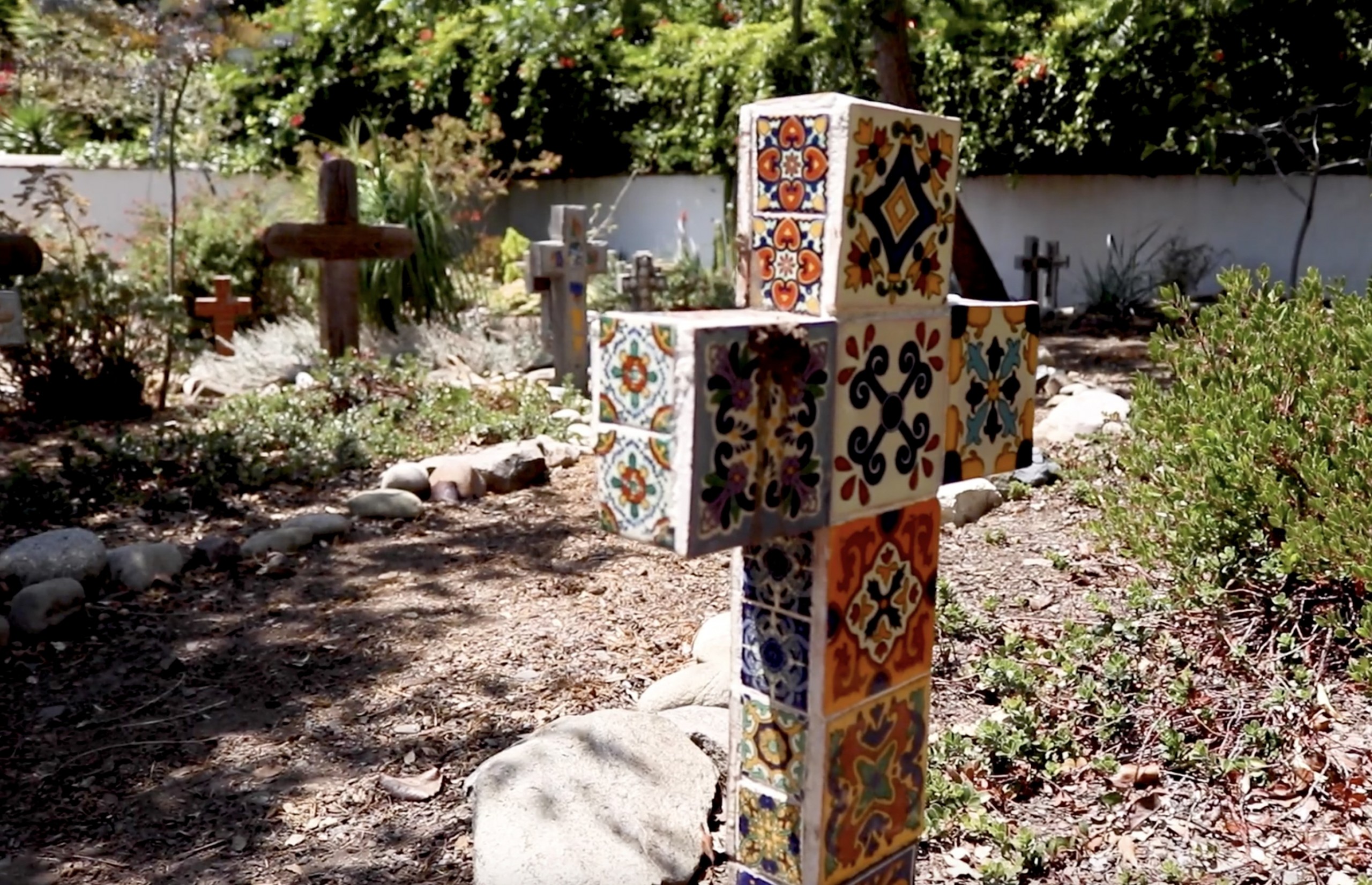 Visiting the Oldest Private Cemetery in Los Angeles - SM Mirror