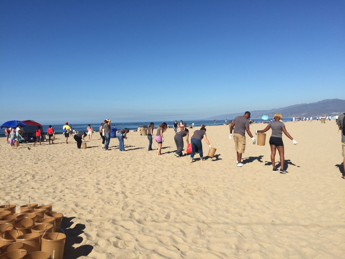 World’s Largest Cleanup Event Comes to Santa Monica Beach This Weekend ...